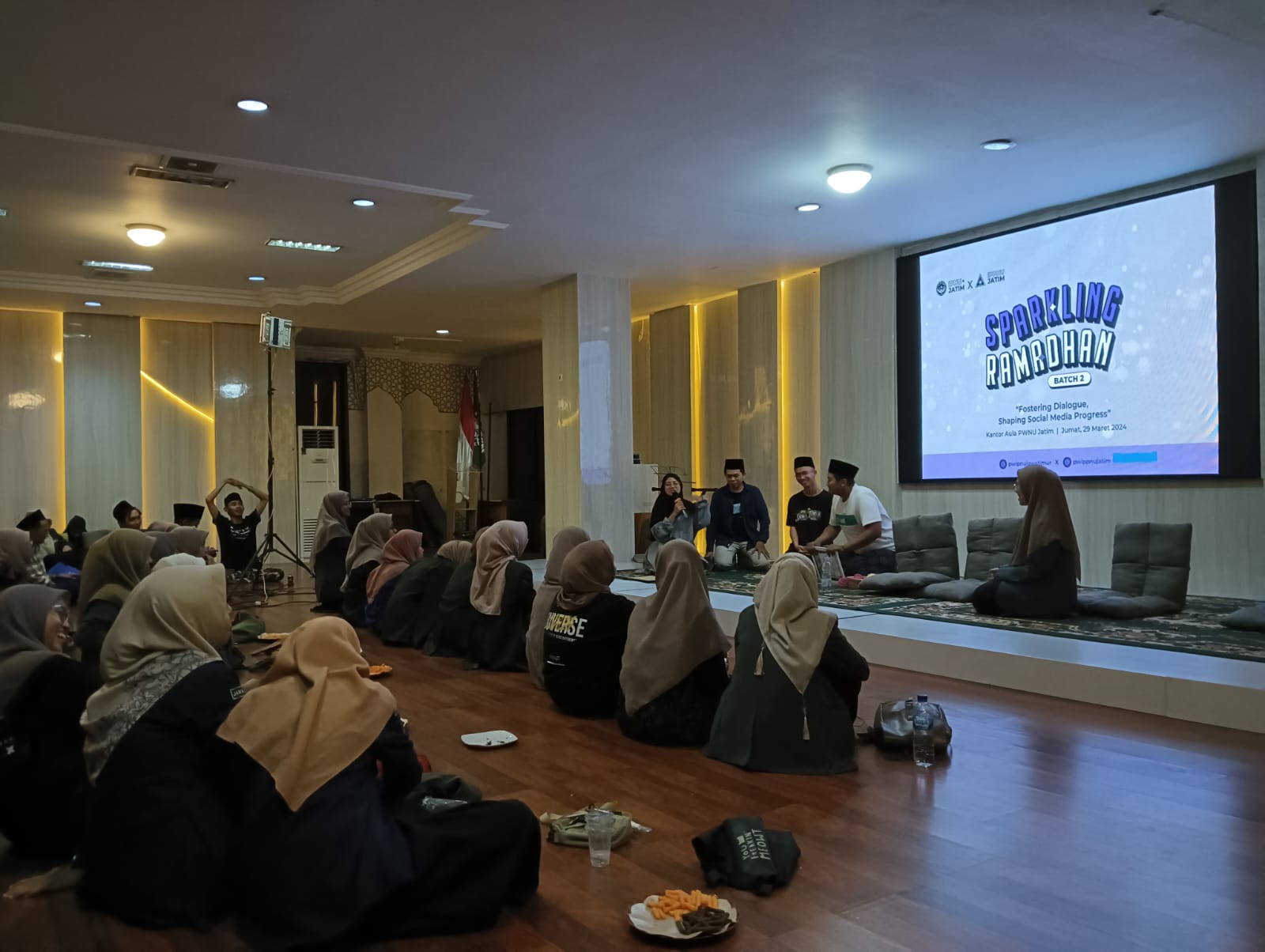 Hadiri Sparkling Ramadhan PW IPNU IPPNU Jatim Peran Perempuan di Media ... Hadiri Sparkling Ramadhan PW IPNU IPPNU Jatim Peran Perempuan di Media ...